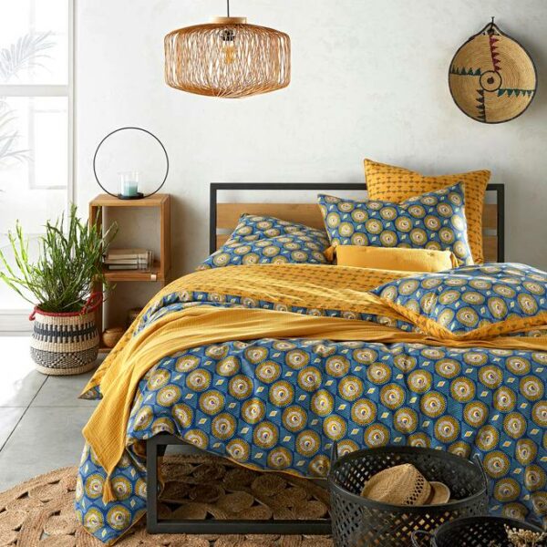 Textil ropa de hogar al por mayor en Cobo Calleja colchas edredones